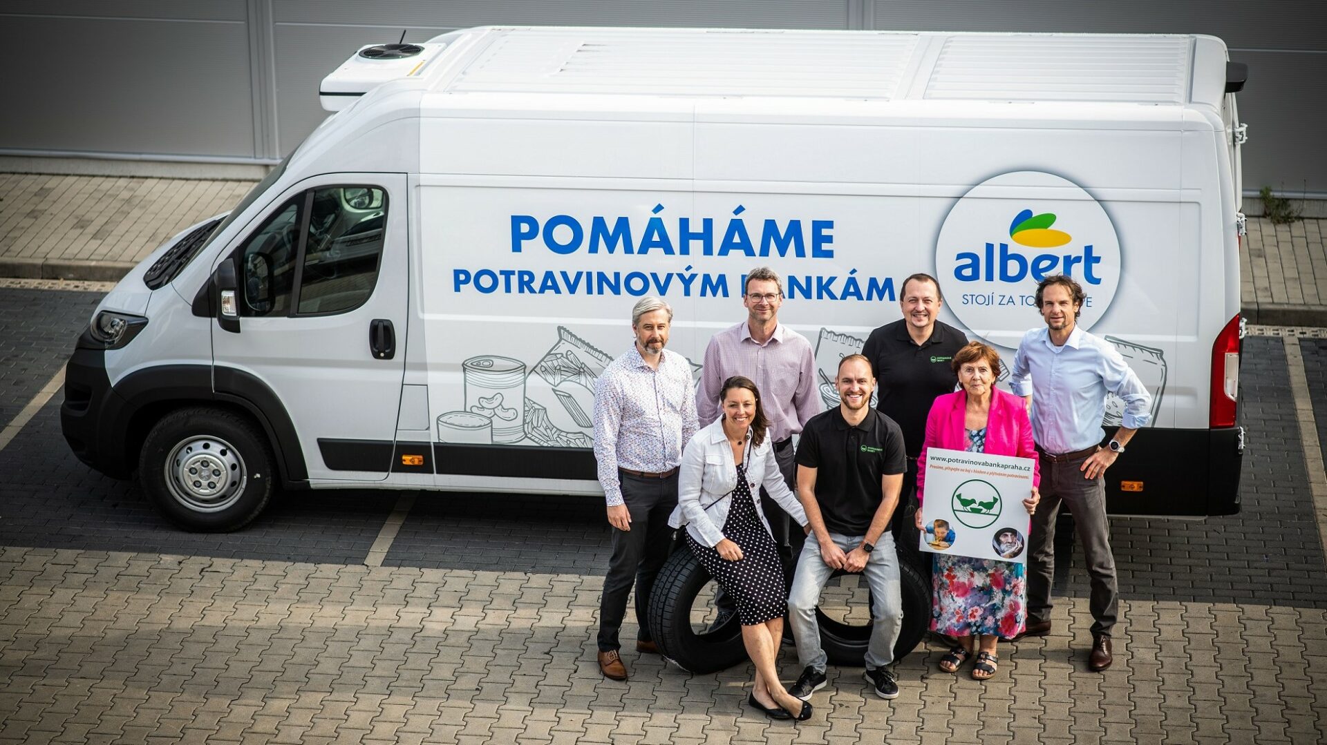 Ještě více čerstvých potravin pro lidi v nouzi. Albert daroval ...